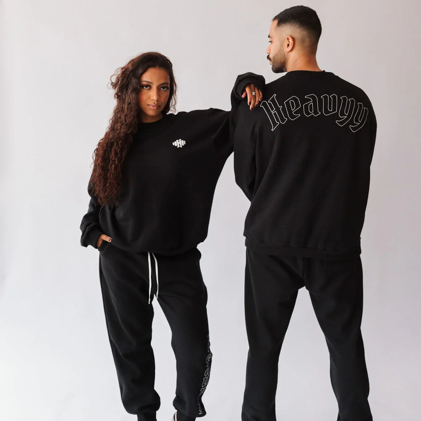 Conjunto de Moletom Preto Back 2 Black – Heavyy®